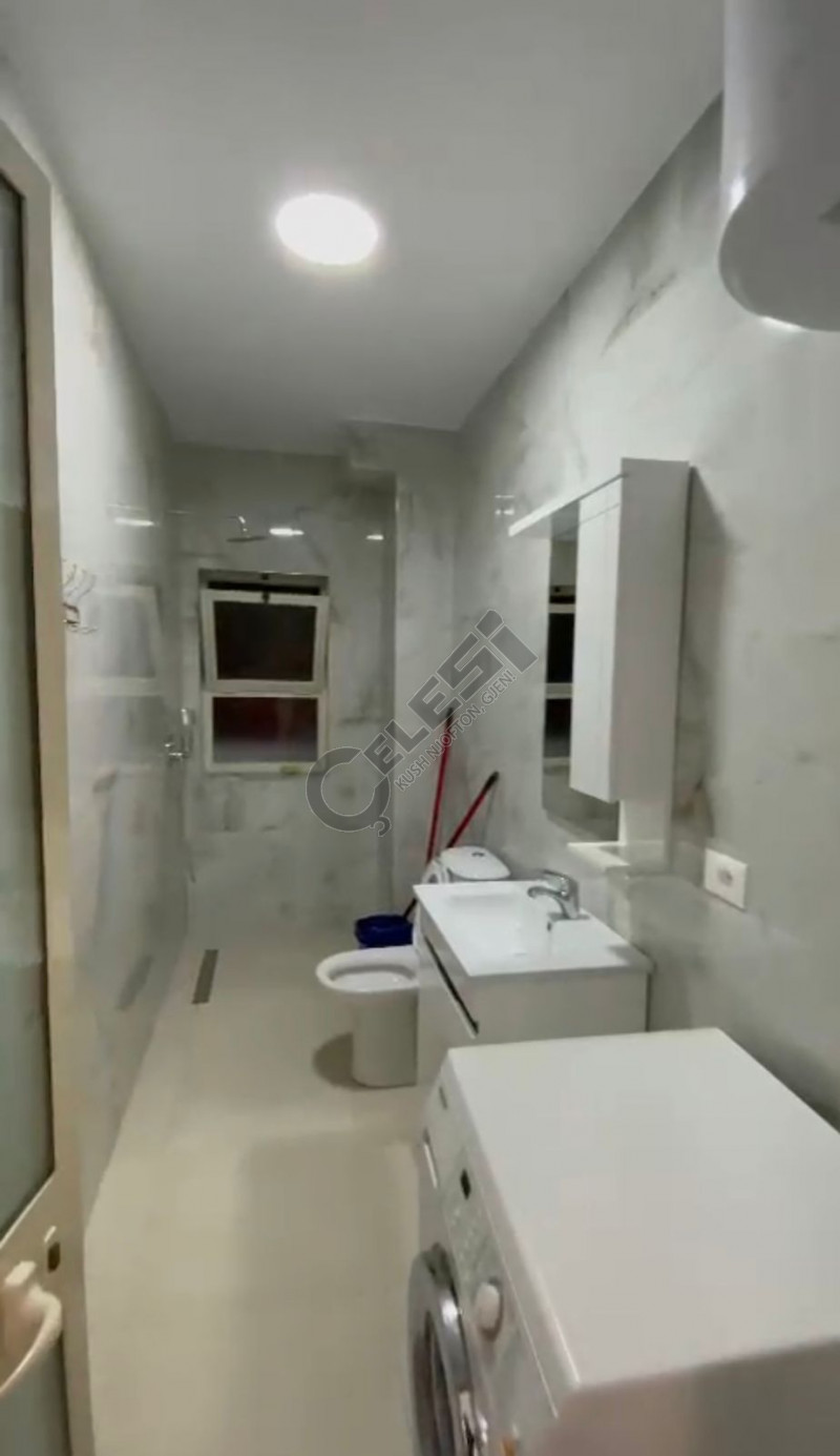 PALLATI ME SHIGJETA... rif. 743887 - Gazeta Celesi